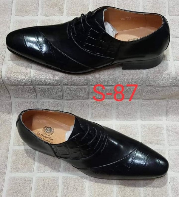 Soulier en Cuir Pour Homme - Chaussures de Luxe Couleur Noir MBC00200 ...