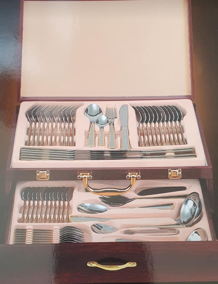 Ensemble Couvert de Table Cuillères Fourchettes Couteau - Coffret ...