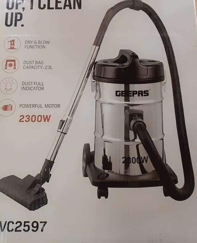 Aspirateur Geepas GVC2597 2300W Fonction Souffleur Nettoyage Optimal ...